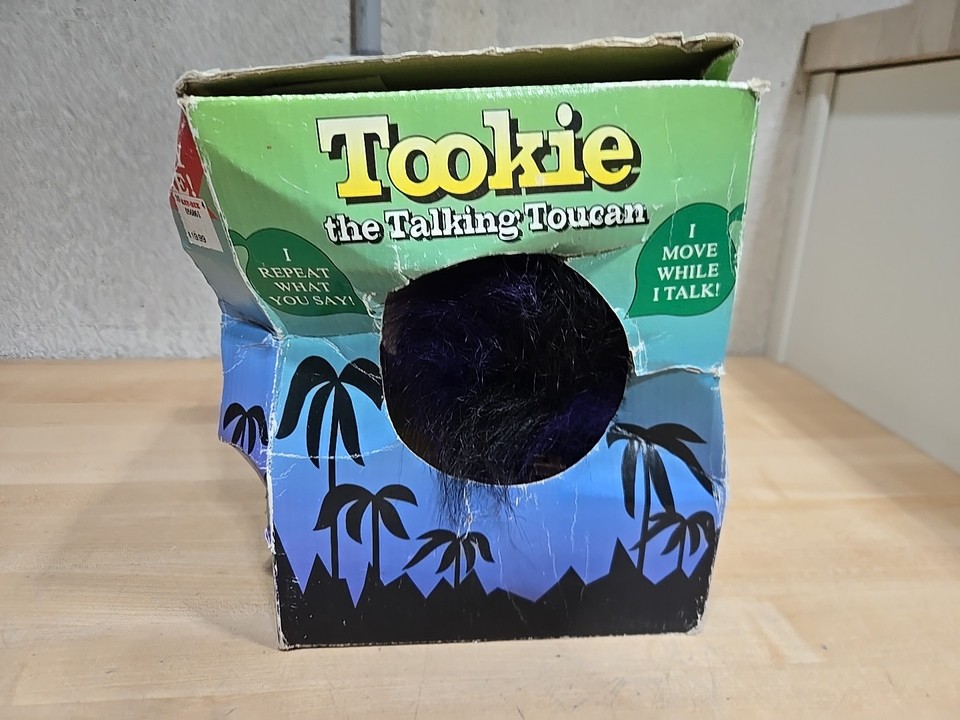 Vintage 1993 Gemmy TOOKIE the Talking Toucan Bird Repeats What You Say ...