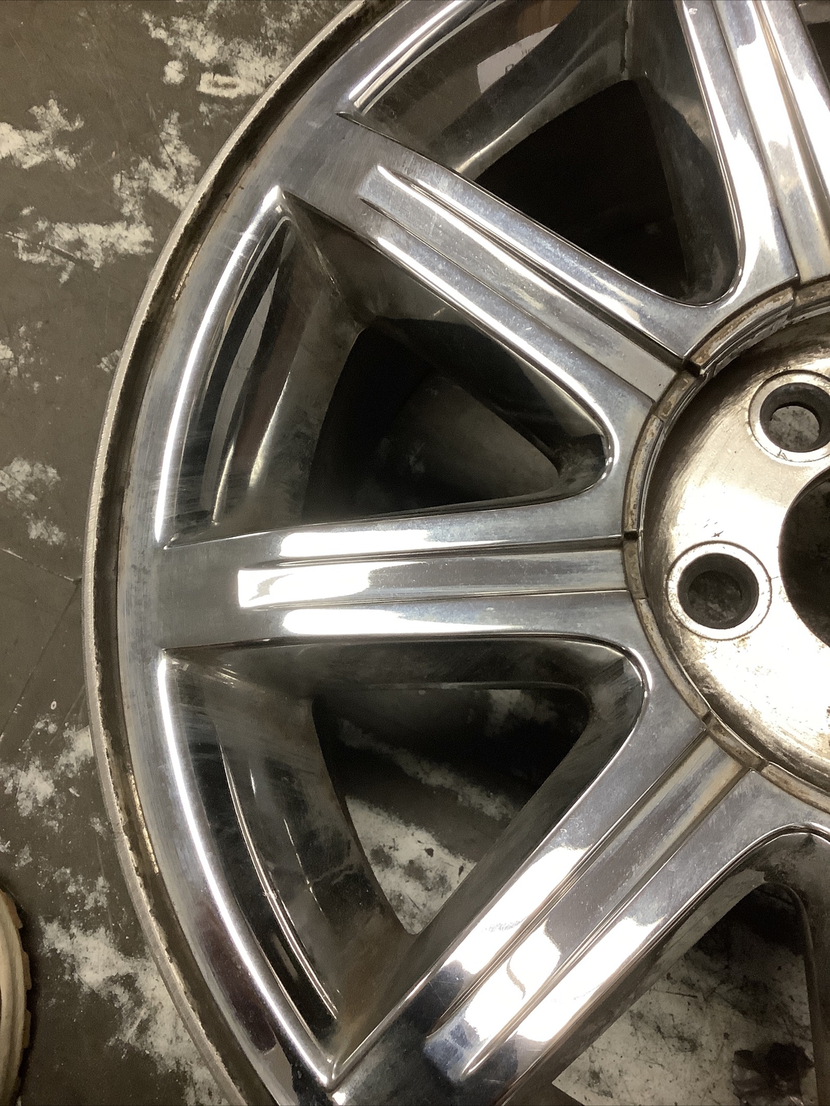 Chrysler 300 2005 2006 2244 04782489AA OEM wheel rim 18 x 7.5 USED ...