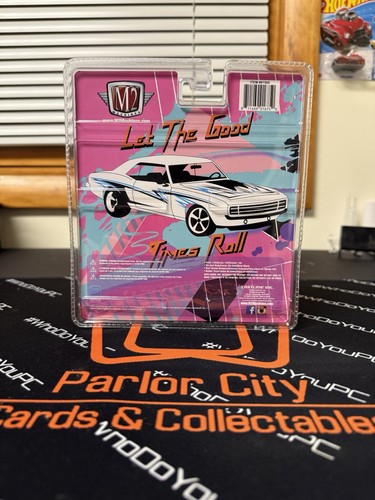 2024 M2 Machines Diorama Auto Figs 80's Overdrive 1969 Chevrolet Camaro ...