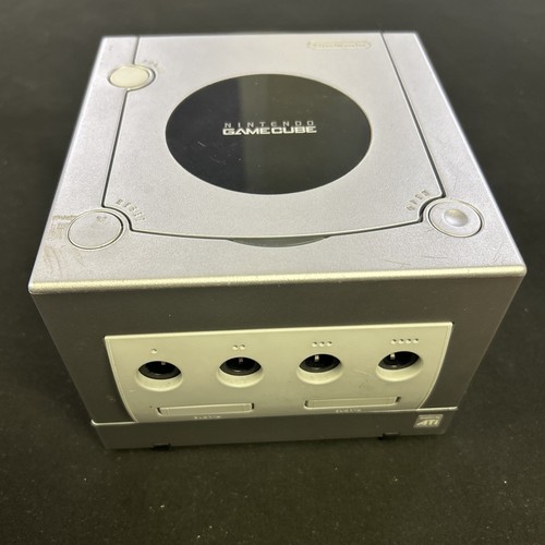 Nintendo GameCube Platinum Silver Console Only - Parts or Repair DOL ...