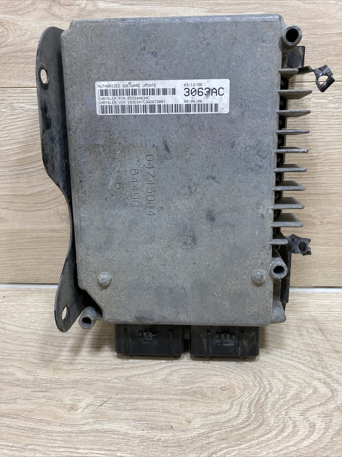 ECM PCM Powertrain Computer Module 1998 1999 Dodge Neon 2.0 ...