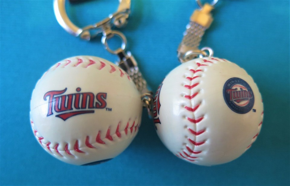 FOUR (4) MINNESOTA TWINS PLASTIC, BASEBALL KEY CHAINS FROM RICO ...