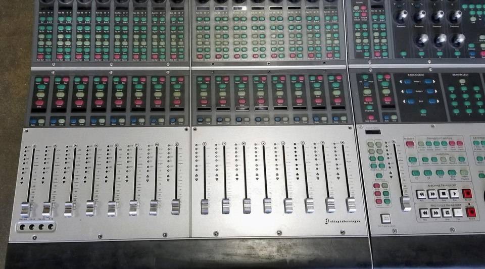 Avid digidesign D-Control ICON-MAIN w/ 2x D-CONTROL-FADER | eBay