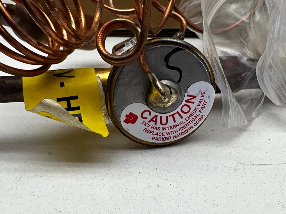 First Co. CP7325 9EVR22-2 Universal TXV R-22 Expansion Valve Kit 18-37 ...