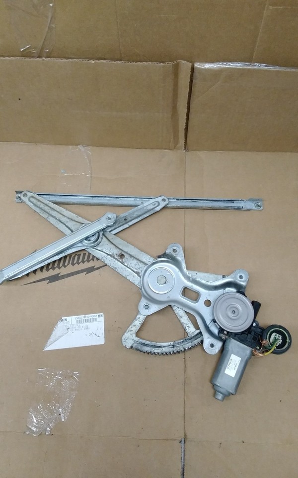 2003 2008 PONTIAC VIBE FRONT RIGHT PASSENGER WINDOW REGULATOR AND MOTOR ...