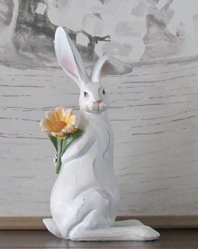 BUNNY Rabbit SCULPTURE Figurine*Yellow Daisy*Primitive/French Country ...