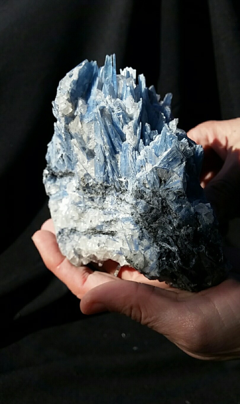 Disten , Disten türkis, Paraiba Cyanit # 1,411 Kg/ 13 cm | eBay.de