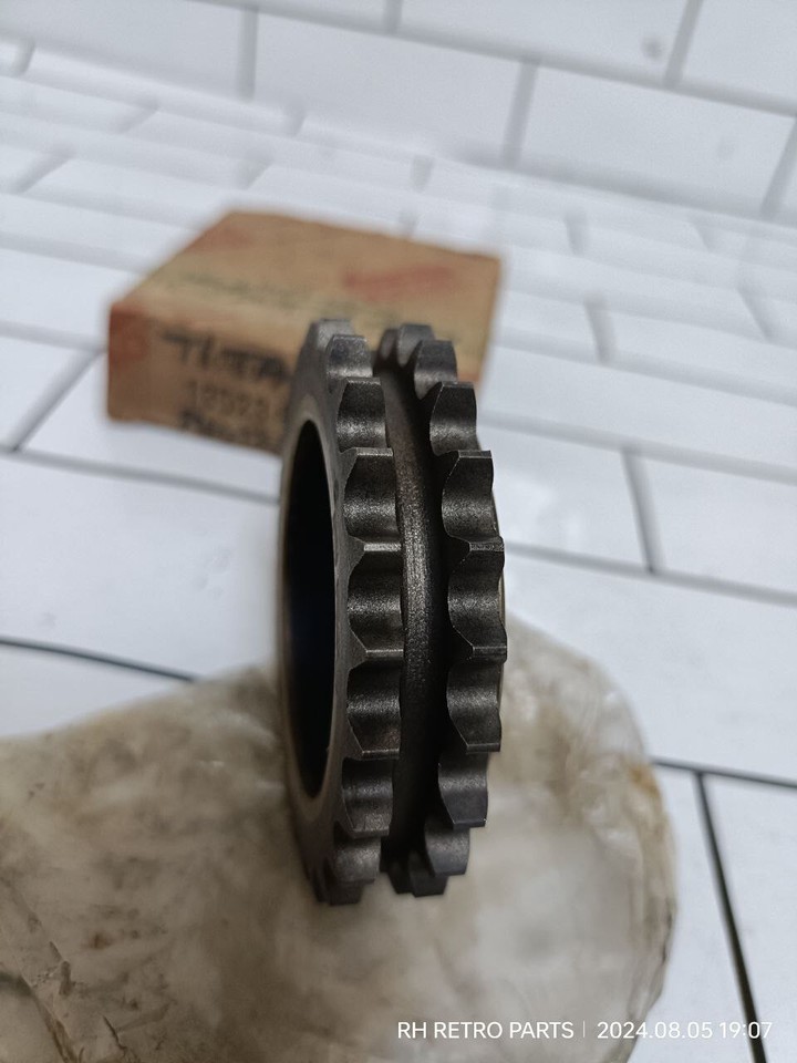 Toyota Camshaft Timing Sprocket For Engine 18RG 18RGEU 2TG 2TGEU 3TGTEU ...