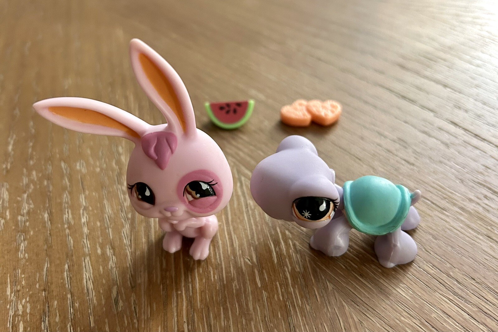 Littlest Pet Shop LPS Authentic Walmart Exclusive #907 Bunny #908 ...