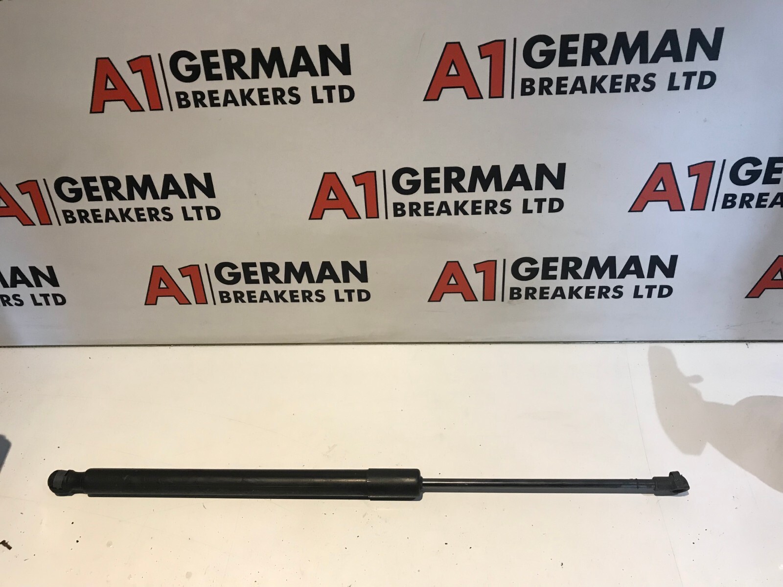 2015 VW Volkswagen Golf Mk7 GTD 5G6827550C Pair of Tailgate Boot Struts ...
