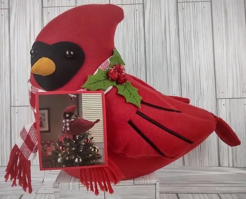 Cardinal Red Bird Christmas Tree Topper Figurine Ornament Nature ...