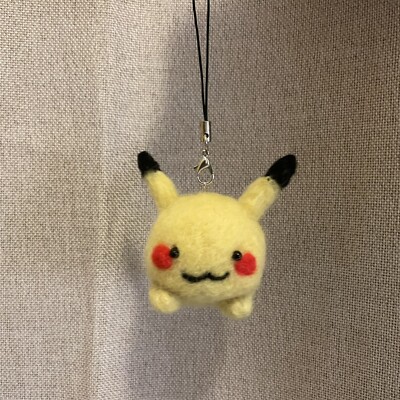 Needle Felted Pikachu Pokémon Species, decoration ornament, Keychain ...