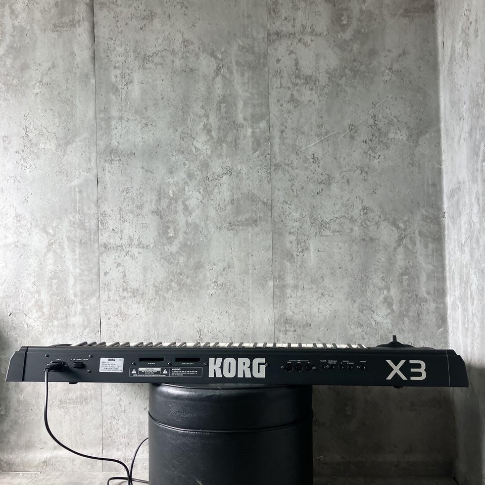 KORG X3 61-Key Synthesizer Keyboard Workstation with Manual & Soft Case ...