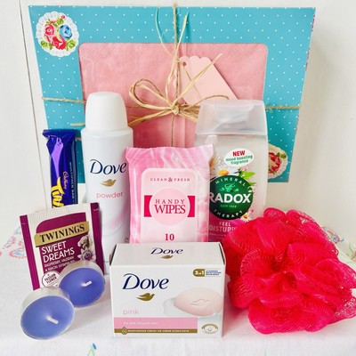 Ladies Gift Hamper Pamper Birthday Box Radox & Dove Treats Sister ...