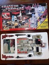 Transformers G1 Metroplex
