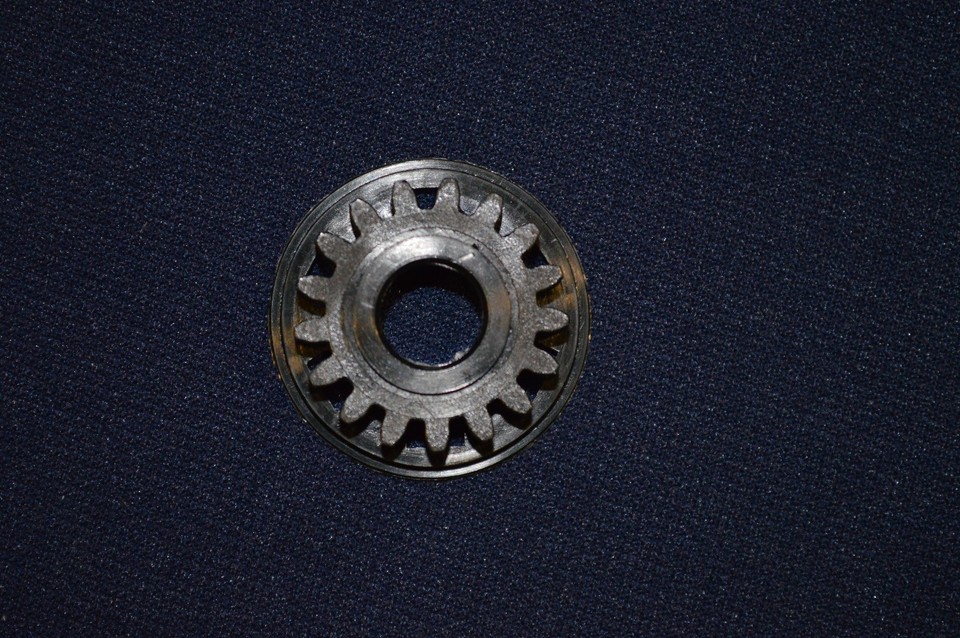 solo 634 chainsaw oil pump activator gear 6 tooth | eBay