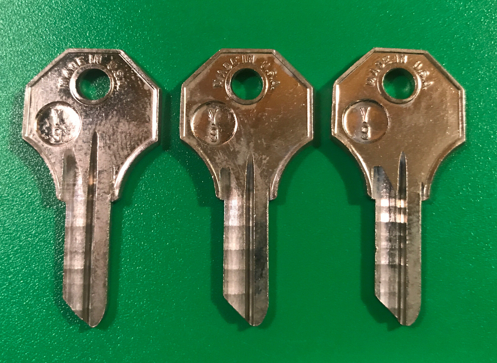 Y9 Key Blanks Set of 3 [k] | eBay