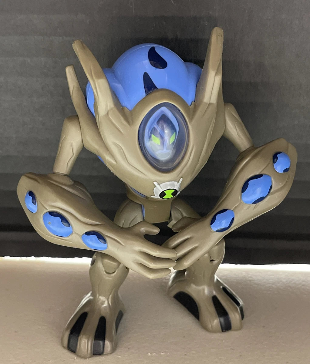 Ben 10 Ultimate Swampfire Toy