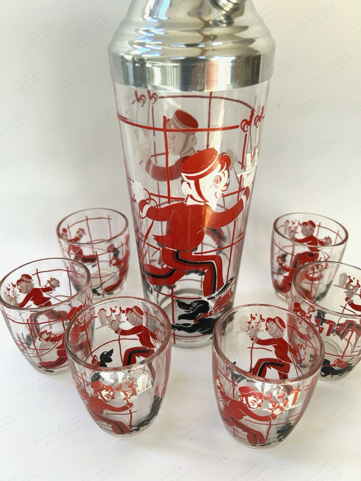 Super Rare Hazel Atlas Cocktail Shaker and 6 Glasses SET BELLHOP / DOG ...