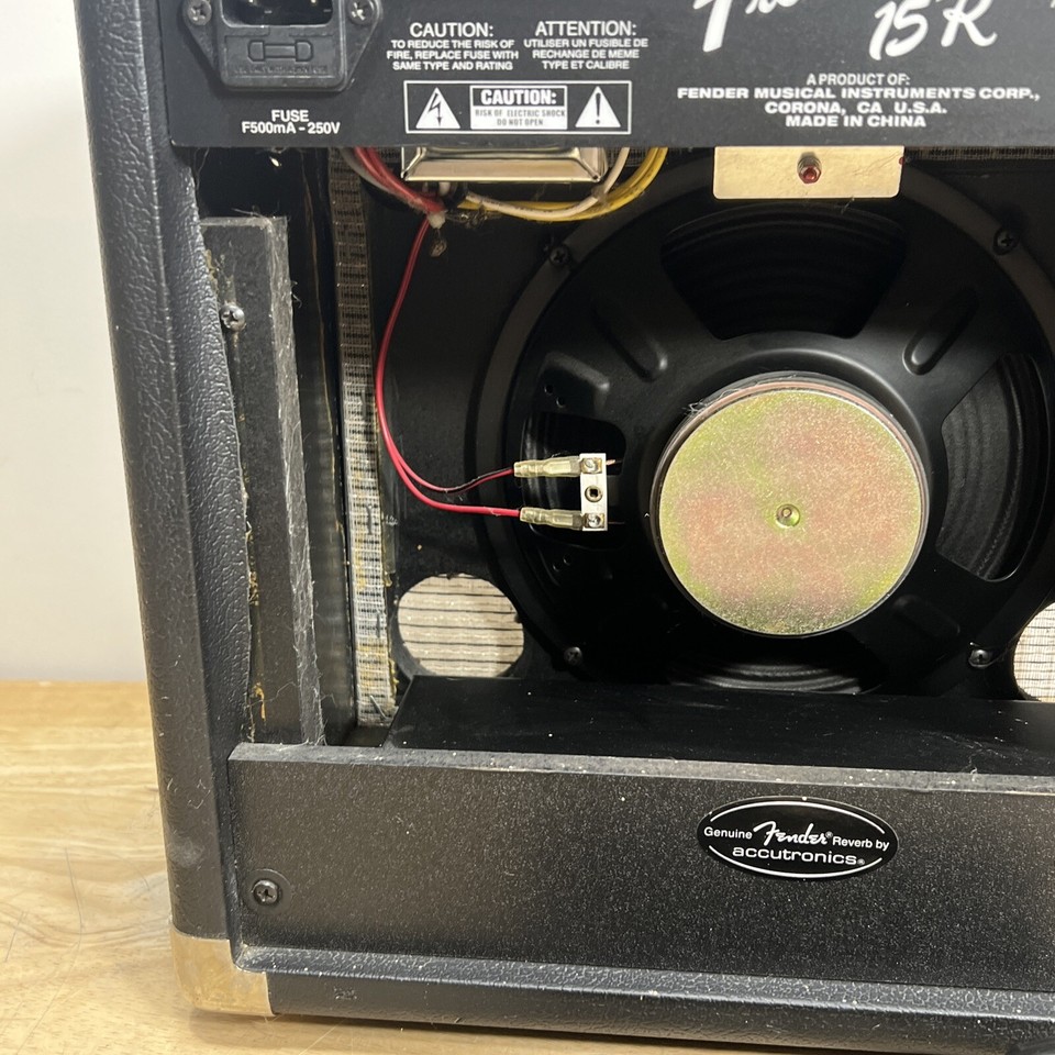 FENDER FRONTMAN 15R 38W GUITAR AMP | eBay