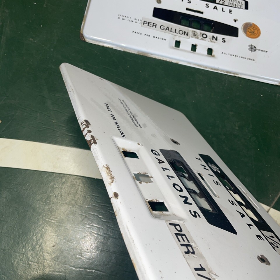 2x Pair Set Original BOWSER Face Plate - Gas Pump Parts Faceplate | eBay