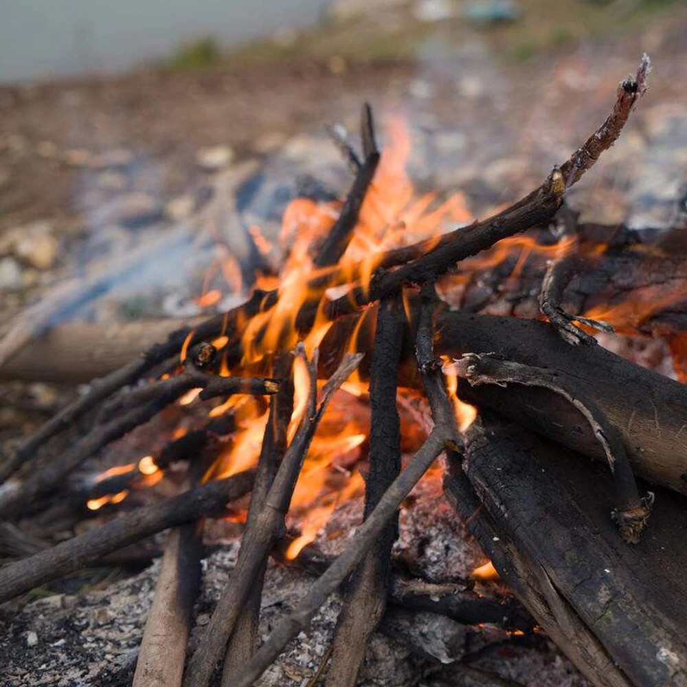 Camping Emergency Survival Kit Fire Lighting Flint Stone Ferrocerium ...