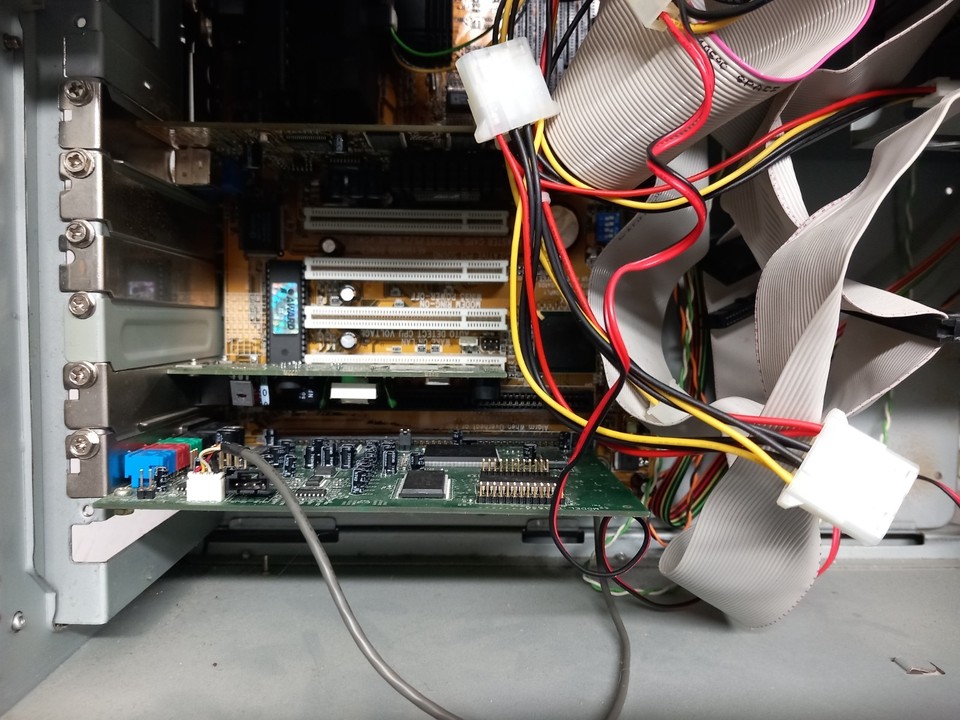 Vintage PC Tower 1990s Pentium II Slot 1 Windows DOS Zip 100 Drive ...