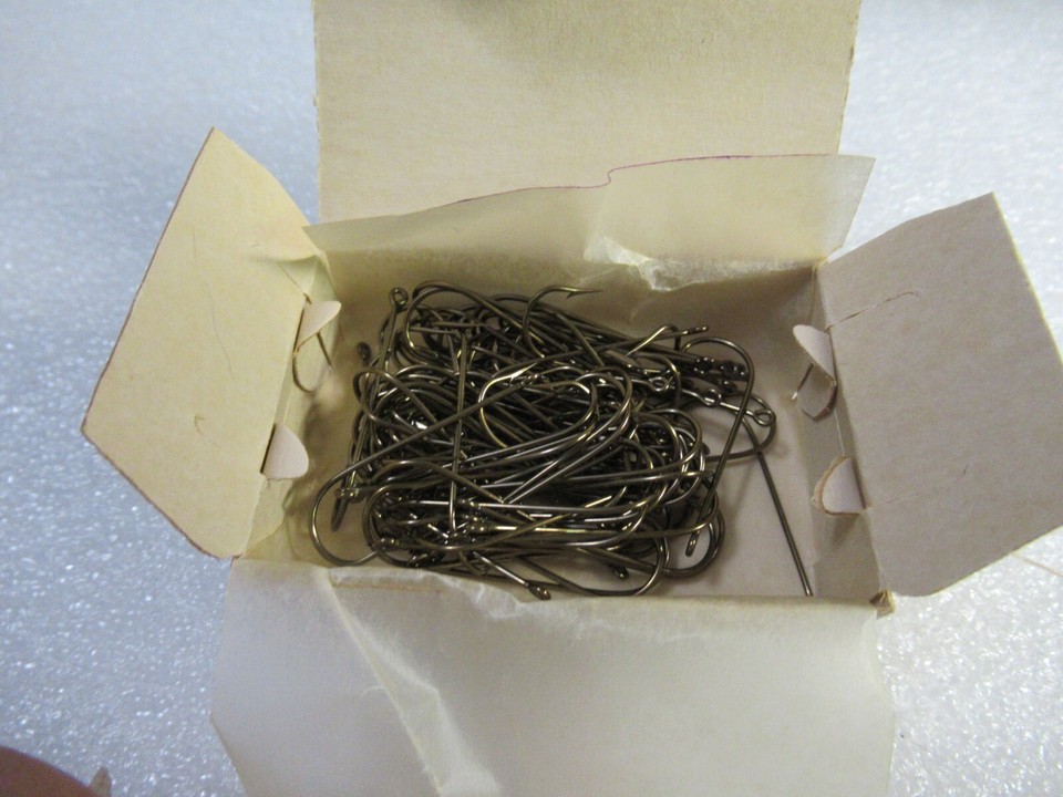 MUSTAD 3261 BRONZE ABERDEEN FISHING HOOKS 100 PCS SZ 4 LONG SHANK BAIT ...