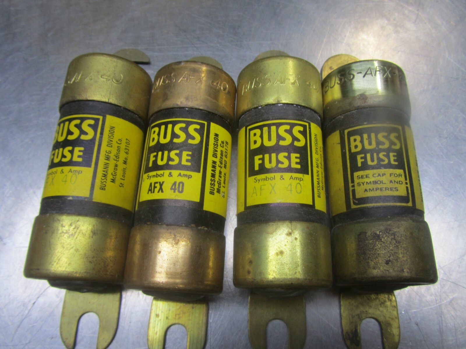 LOT OF 4 New / Old Stock Buss AFX-40 Fuses AFX40 40 Amp Bussmann | eBay