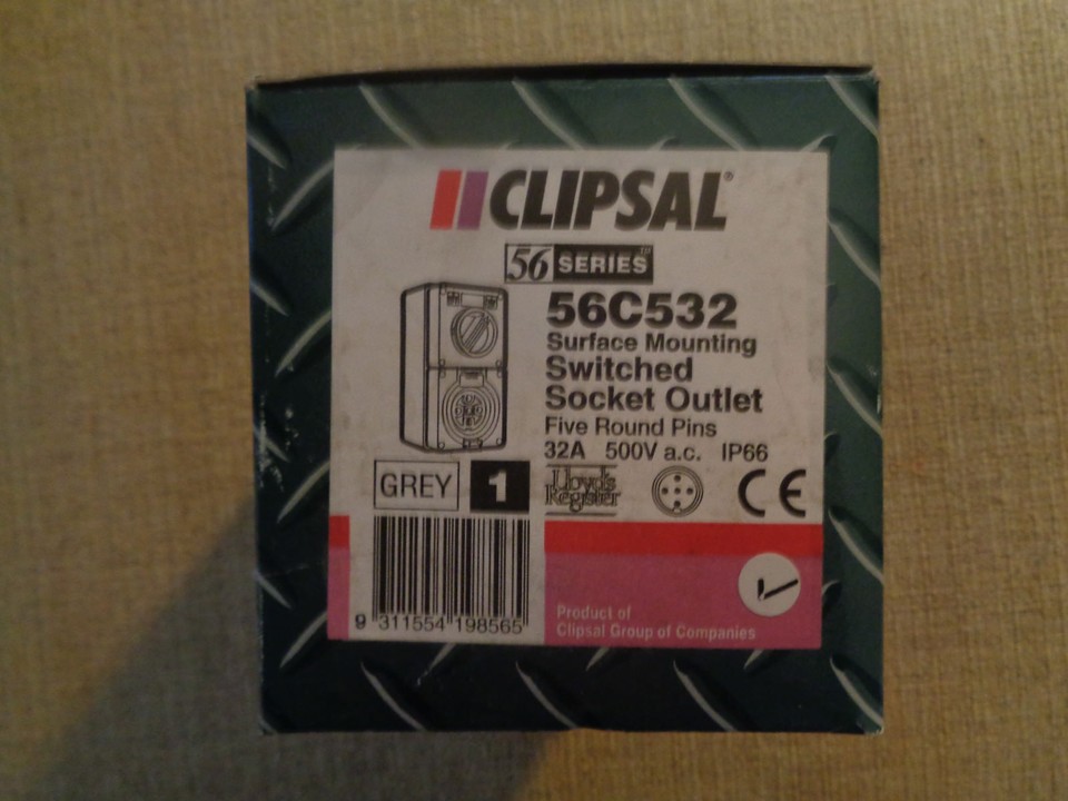 CLIPSAL Switched Socket Outlet 32A 500v Three 3 Phase 5 Pin Combo ...