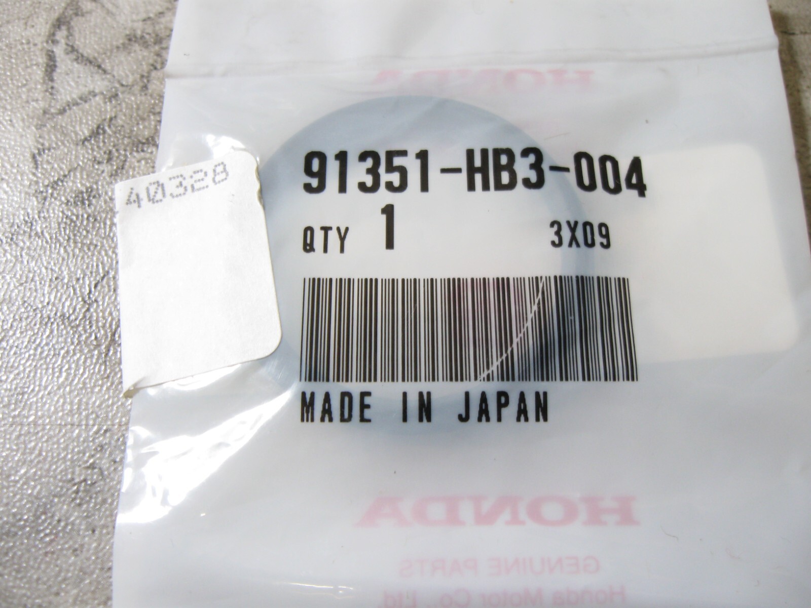 HONDA TRX250 TRX200 NOS OEM BRAKE HUB DUST SEAL 91351-HB3-004 jh | eBay