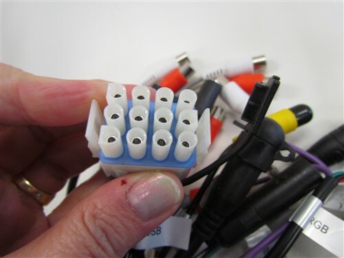 KICKER KMC100 MULTI-MEDIA RECEIVER AM FM USB / BLUETOOTH / XM READY ...