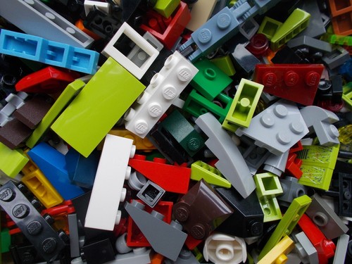 LEGO 50 SMALL PIECES MIX UNUSUAL RARE FINISHING PARTS HINGES CLIPS ...