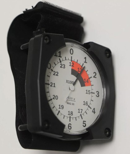 Brand new Alti-2 Altimaster Altimeter (large face) for wrist | eBay UK