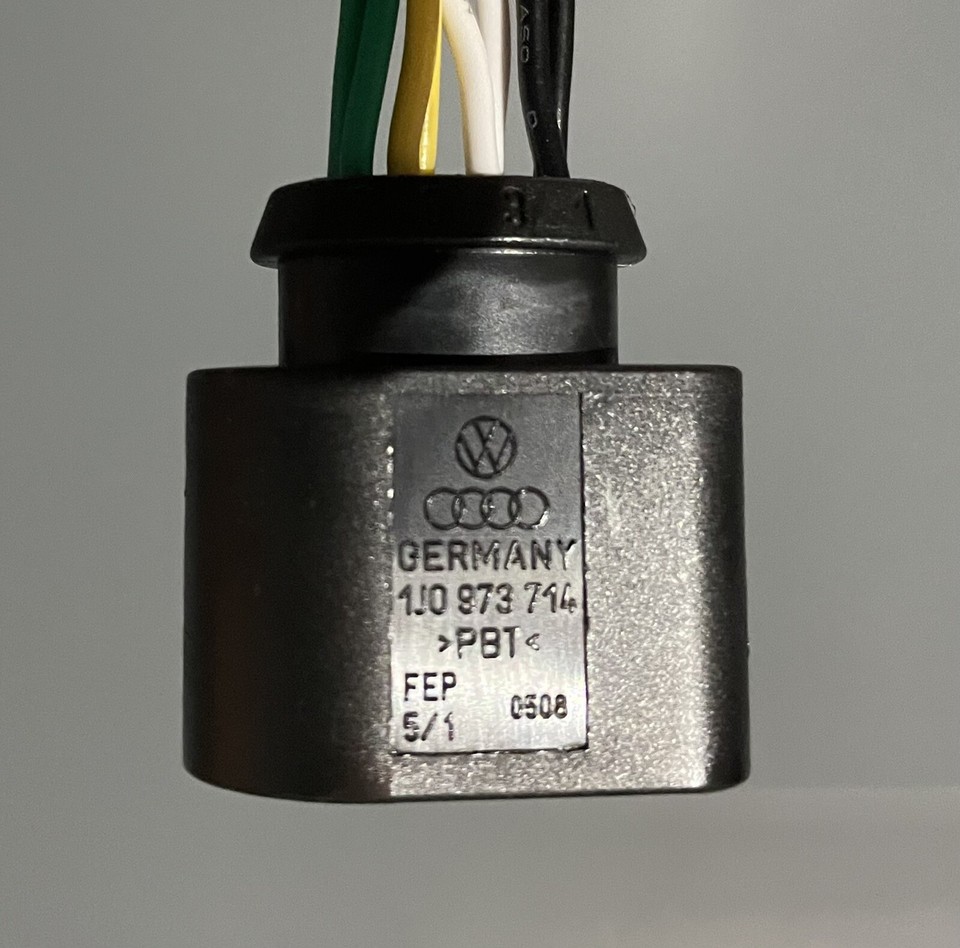 New OEM 8-Pin Flat Wire Connector Plug for 2002-2013 Audi VW 1J0973714 ...