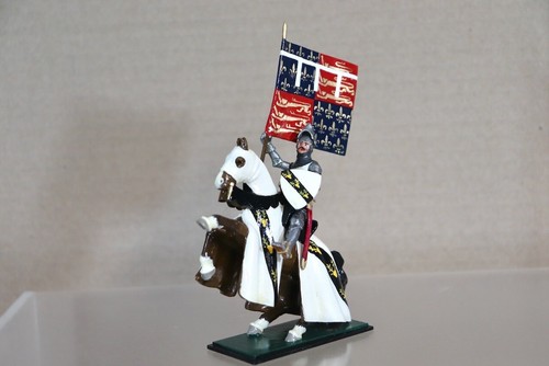 ARGENT KNIGHTS of OLD MEDIEVAL KNIGHT SIR WALTER WOODLAND BANNER of ...