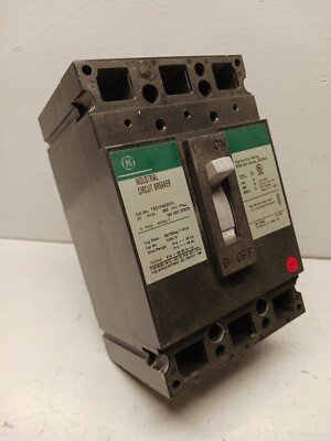 Circuit Breakers - 240 Vac 20 Amp 1 Pole