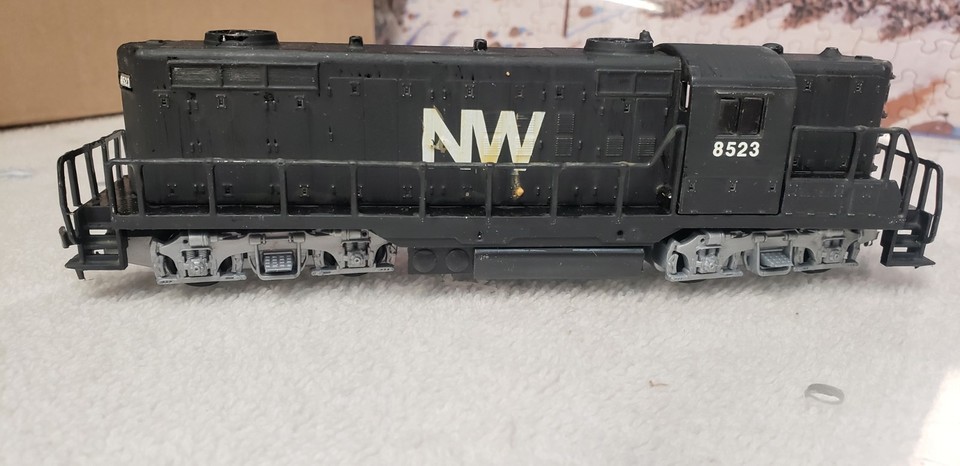 HO SCALE AHM GP18 NORFOLK & WESTERN #8523 DUMMY DIESEL LOCOMOTIVE🔥🔥🔥🔥🔥 ...
