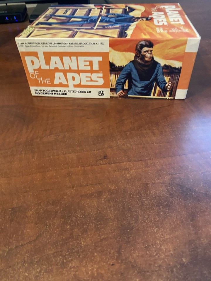 Addar 1974 #106 Planet Of The Apes Caesar Model Kit MIB Complete not ...