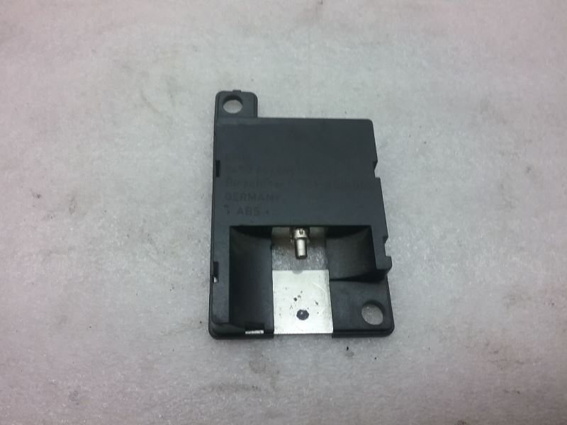 84506928461-01 Bluetooth Antenna Control Module Sedan 2006 BMW 325i 5-1 ...