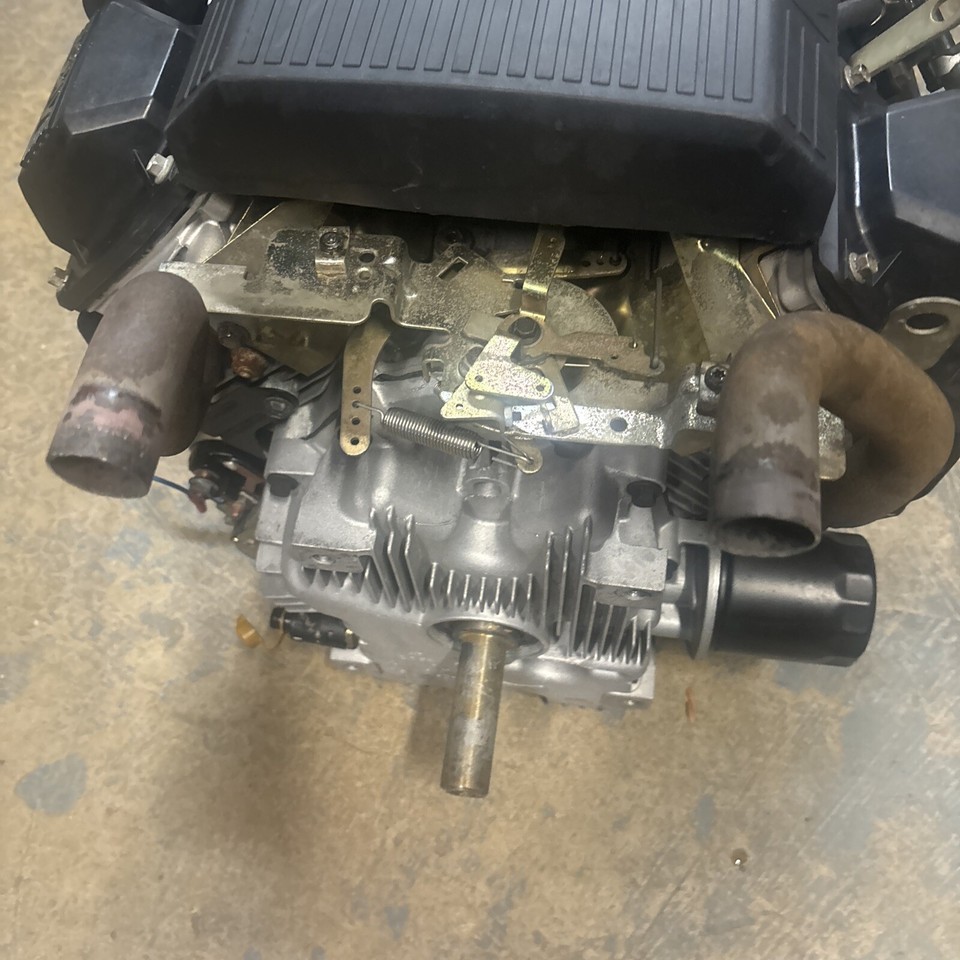 CRAFTSMAN-KOHLER COMMAND PRO 20 HP. ENGINE, SV624S Good Running Engine ...