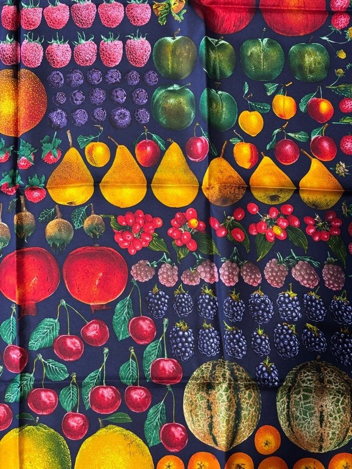GUCCI Fruit Print Silk Scarf 87cm×88cm | eBay