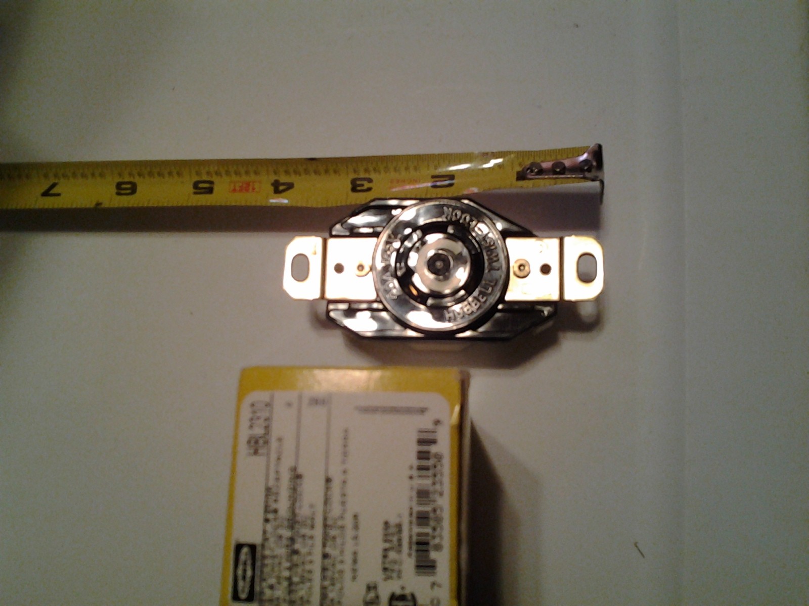 Hubbell HBL2310 NEMA L5-20r Twist Lock Receptacle 20a 125v for sale ...