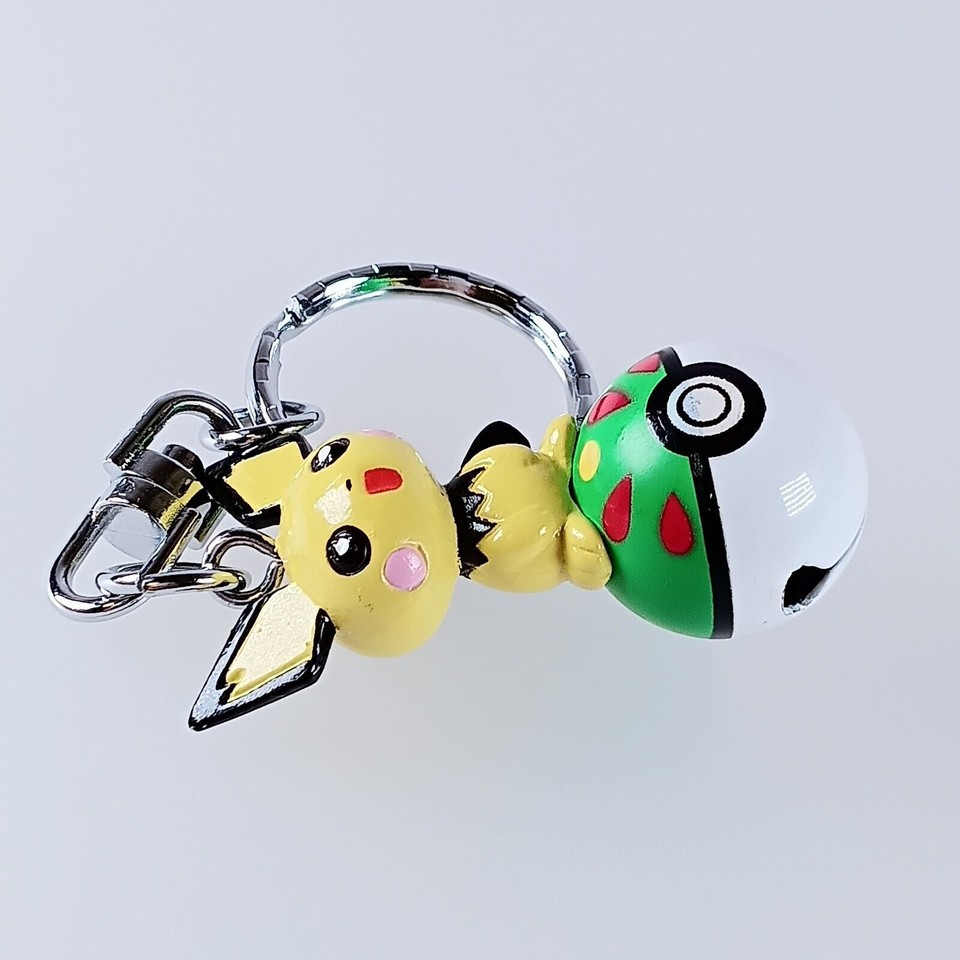 Pichu Pokemon Bell Schlüsselanhänger Mini Figur Monster Ball Nintendo ...