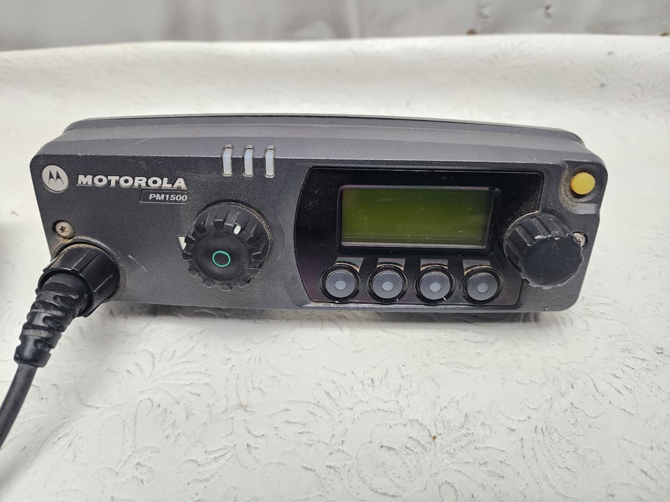 Motorola PM1500 VHF 136-174 MHz 110w AAM79KTD9PW5AN w/ Control Head ...