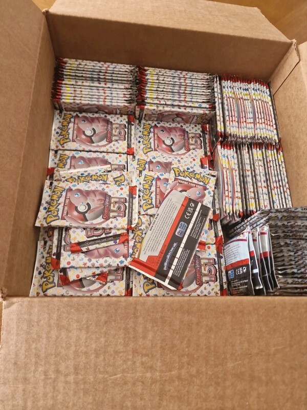 Pokemon TCG: Scarlet & Violet 151 - English Booster Pack - New & Sealed ...