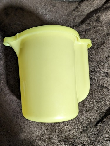 Yellow Tupperware Creamer Pour & Store STORAGE CONTAINER #131-2 + LID ...