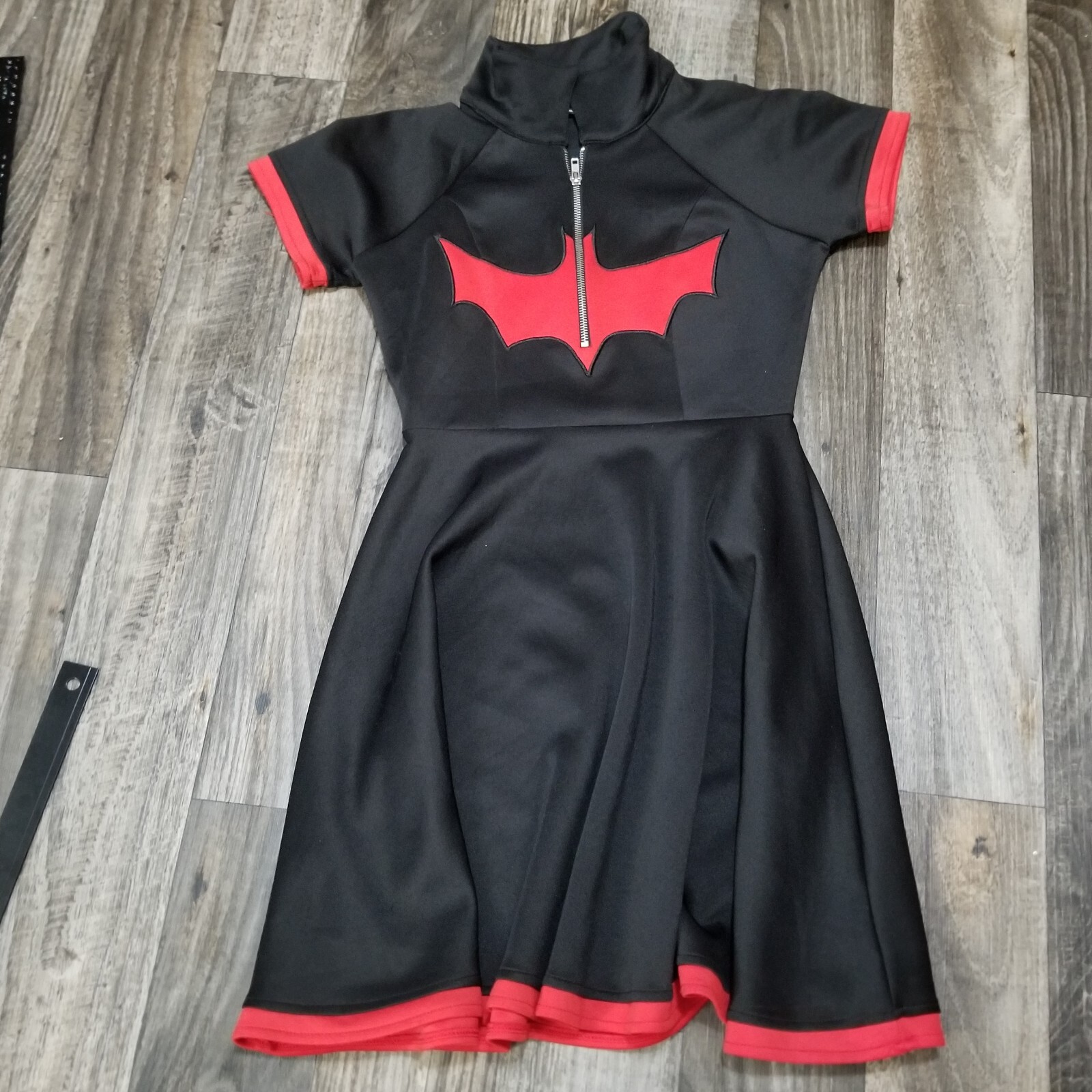 DC Comics Bombshells - Exclusive Hot Topic Collection… - Gem