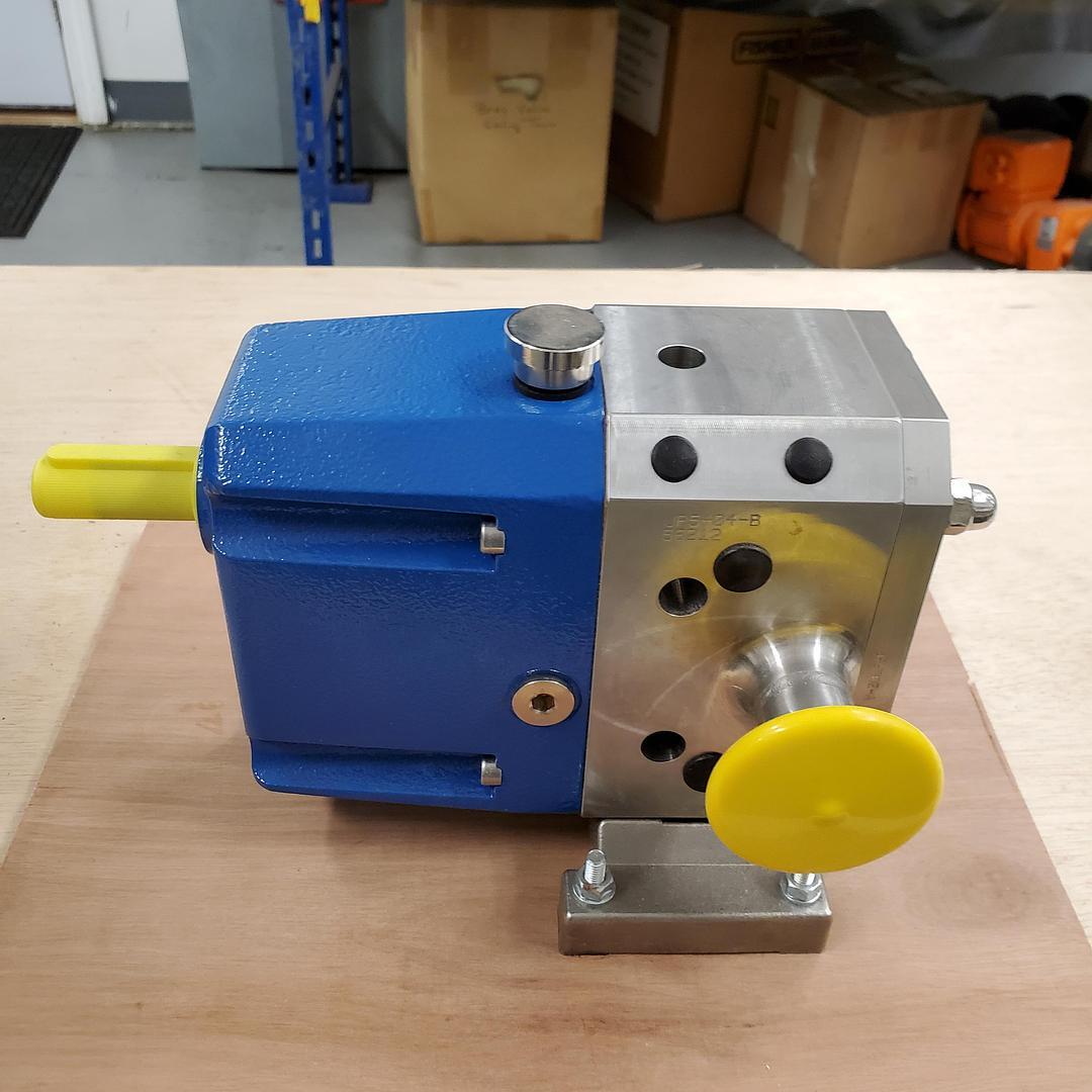 Idex Wright Flow Technologies S1M Pump NEW with Documents | eBay
