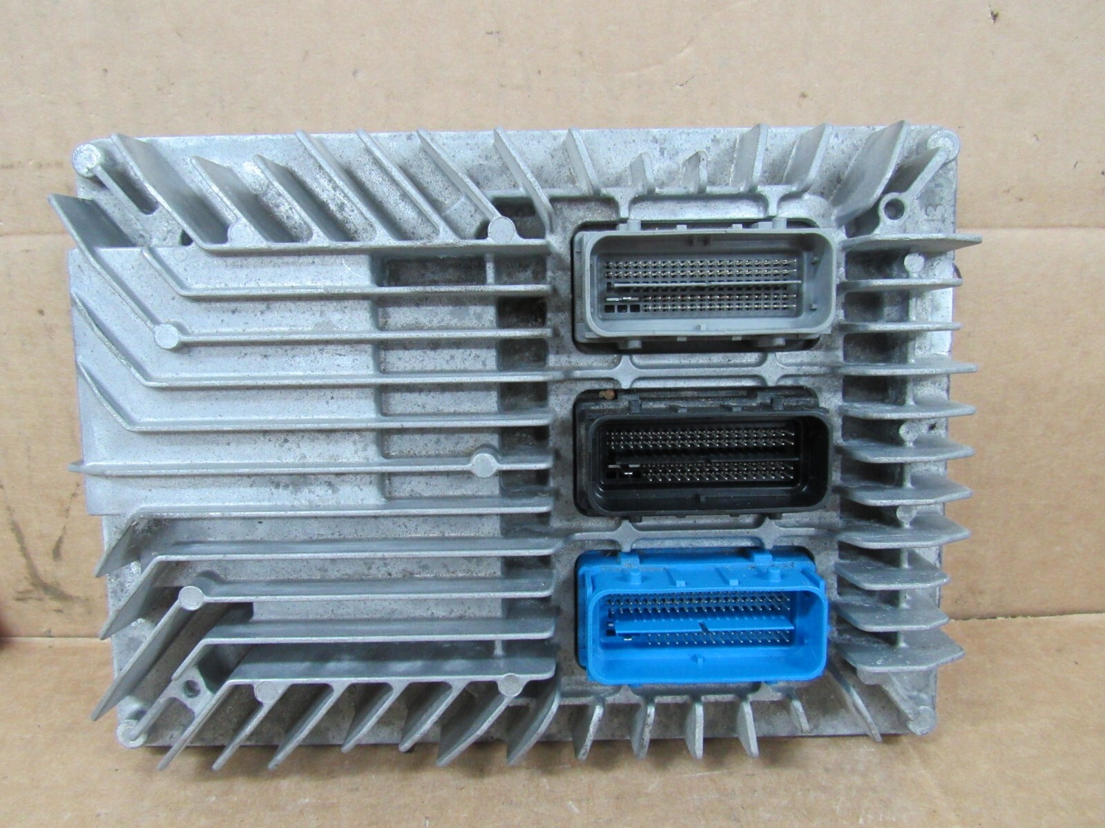 17 18 19 Chevrolet Equinox 2.4 Engine Control Module Unit ECU ECM OEM ...